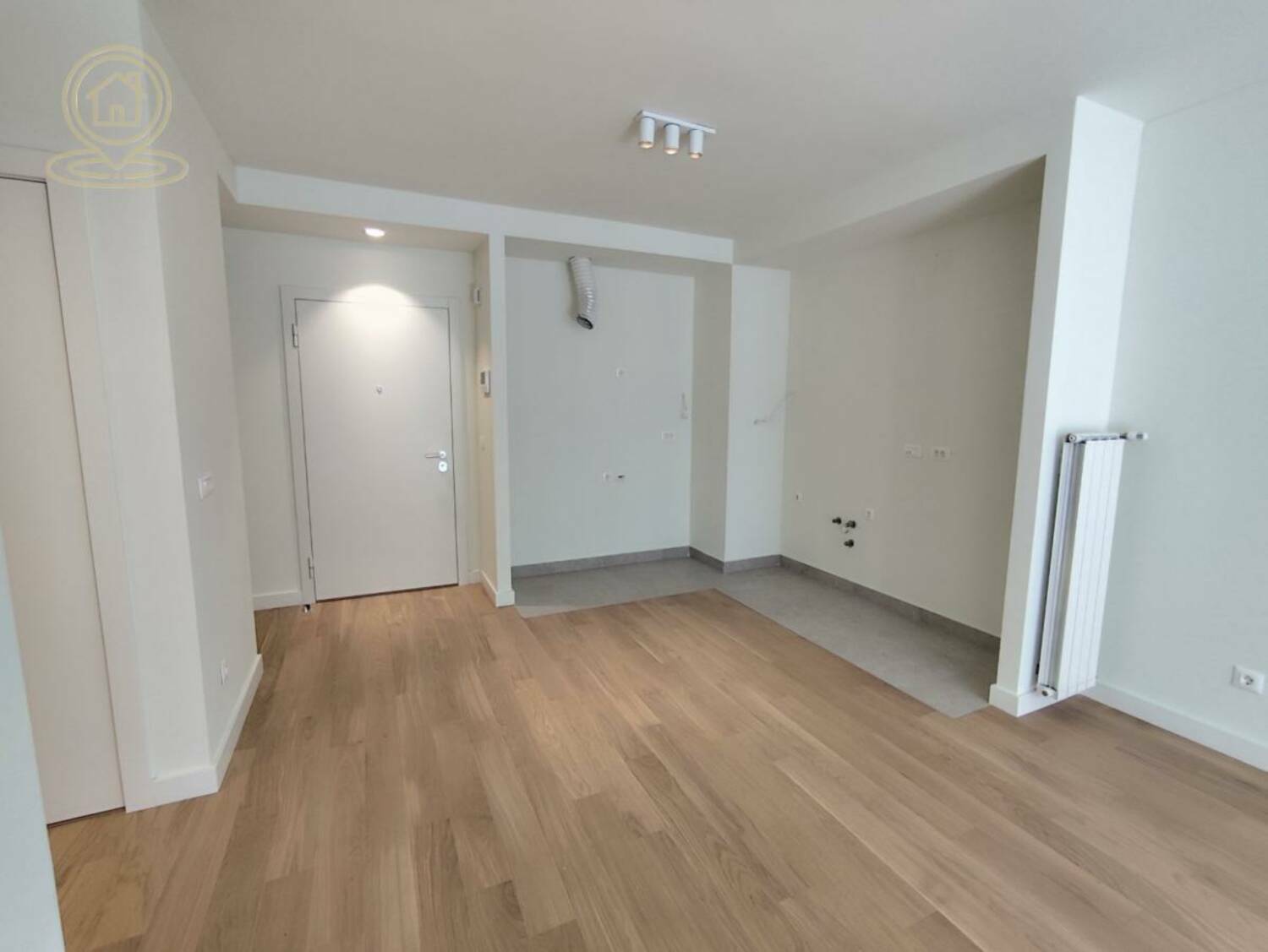 Izdaje se dvosoban stan, Beograd na vodi, 57m2