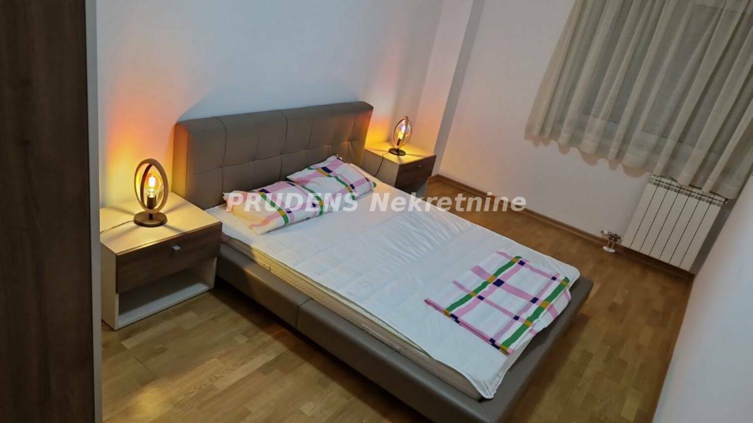 Lux stan na Vračaru, 89m2, namešten