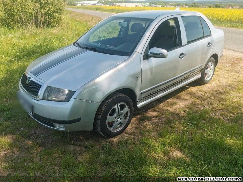 Skoda Fabia 1.2b Kompletan Auto U Delovima