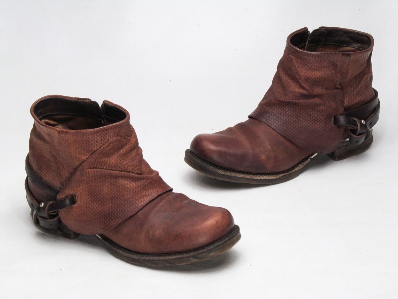 AIR STEP PLITKE ČIZME 40