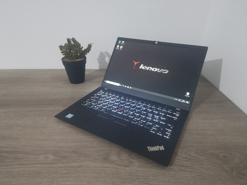 Lenovo X1 Carbon - 128GB m.2 - USB C - Baterija TOP