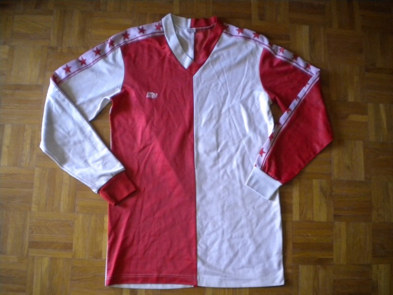 FK VOJVODINA #8 kombinat SPORT, dres, vel. 52