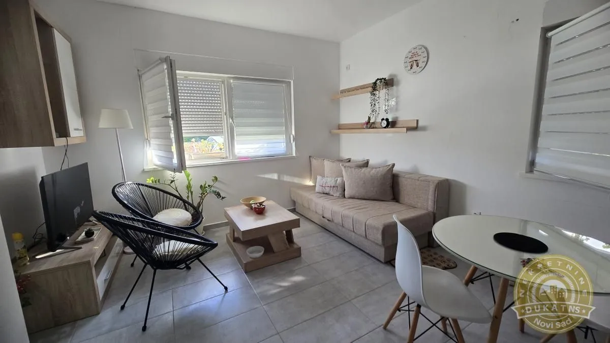 Izdavanje, garsonjera, 24m2, Klisa, Novi Sad, Novi Sad