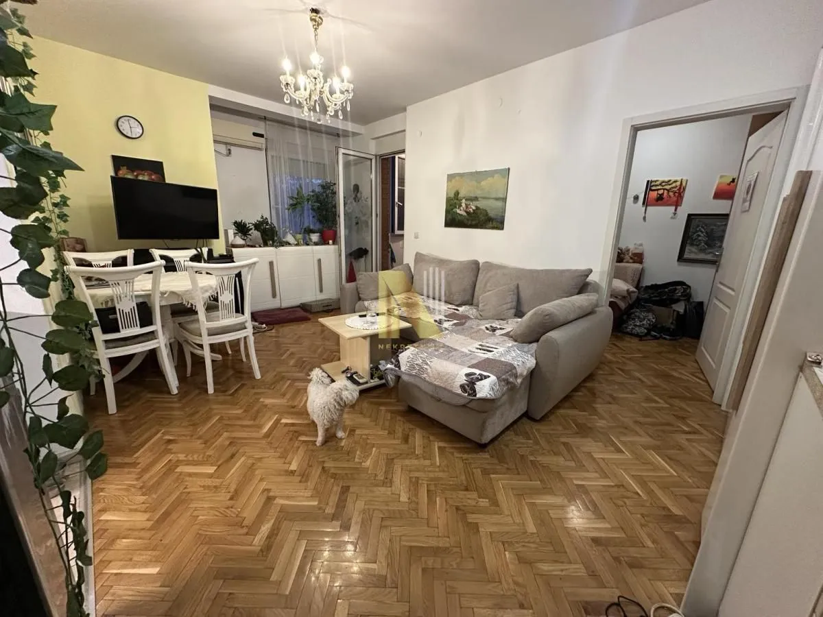 Prodaja, jednosoban stan, 44m², Nova Detelinara, Novi Sad Sve Podlokacije