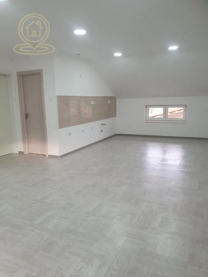 Prodaja, trosoban stan, 71m², Klisa, Novi Sad Sve Podlokacije