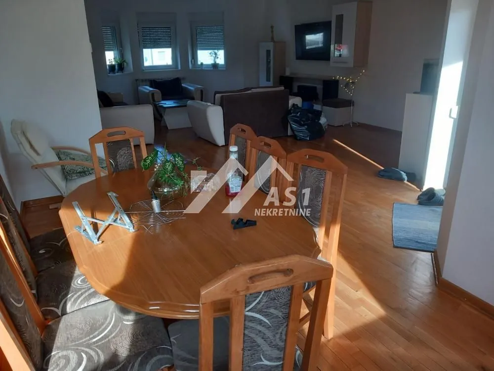 Izdavanje, kuća, 175m2, Klisa, Novi Sad, Novi Sad