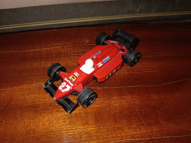 1/55 MATCHBOX - CLASSIC FERRARI F1-88C F1