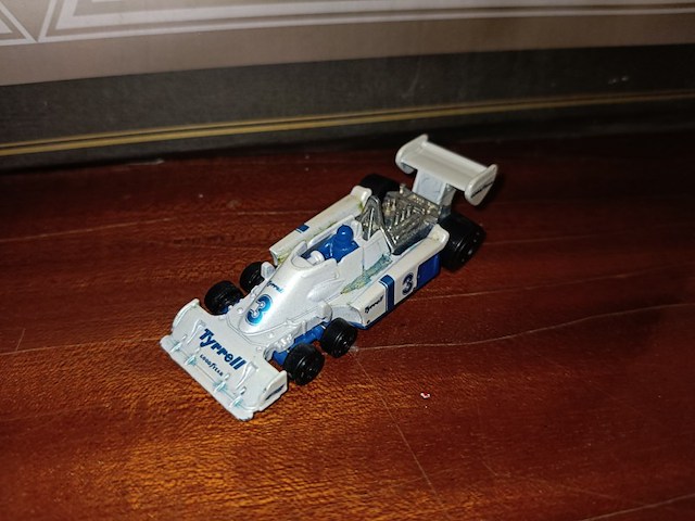 Hot Wheels Tyrrell P34 Good Year Six Wheeler