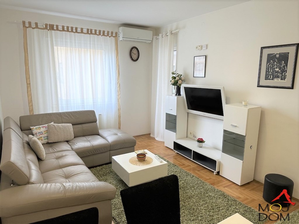 NOVI SAD - SAJAM - IZDAVANJE NEKRETNINA - 65 m2 - 700€