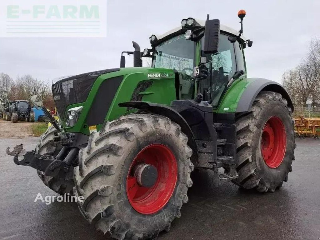 Fendt 824 traktor točkaš