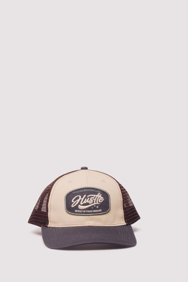 Trucker cap with front patch