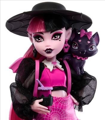 Monster High Draculaura sa šeširom i dodacima- nov