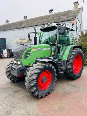 Fendt 312 VARIO traktor točkaš
