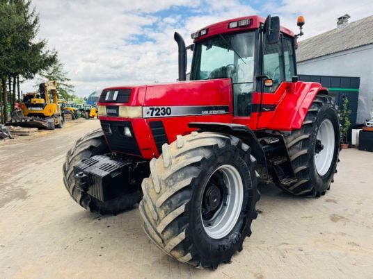 Case IH MAGNUM 7210 traktor točkaš