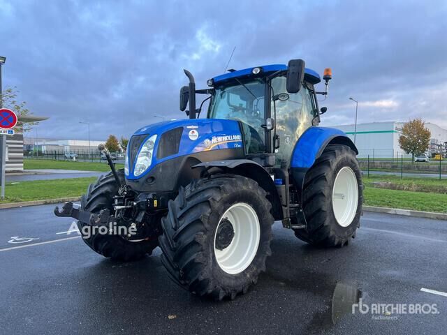Prodaje se New Holland T7.185 AutoCommand traktor točkaš na aukciji