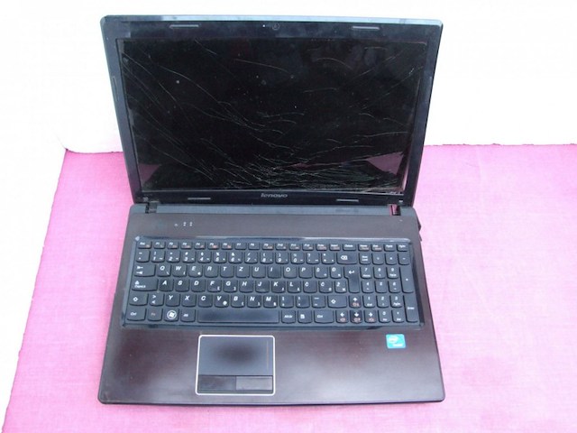 Lenovo G570 laptop za delove