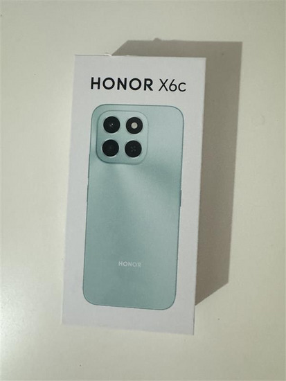 NOV telefon - Honor X6c (sa garancijom)