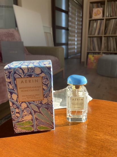 Parfem Estée Lauder Mediterranean Honeysuckle