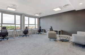 Privatne kancelarije za 3 osobe na lokaciji Regus Hyde Park City