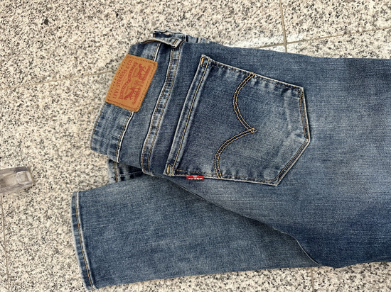 Levi's skinny 711 farmerice