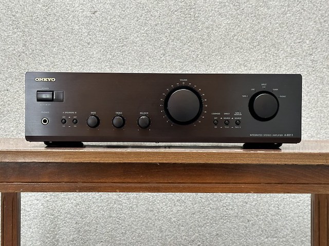 Onkyo A-9211
