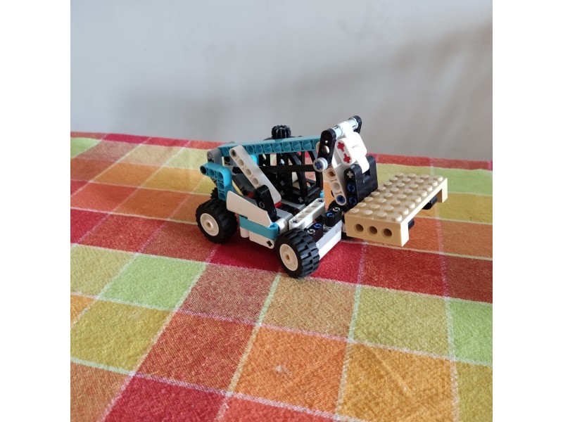 Lego Technic viljuškar