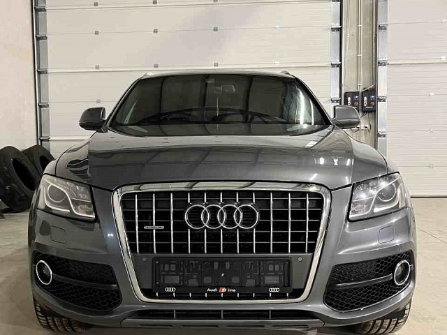 AUDI Q5 2.0 TDI S-Tronic Quattro 2011. god.