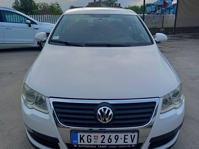 Pasat 2.0 tdi 140 trend line