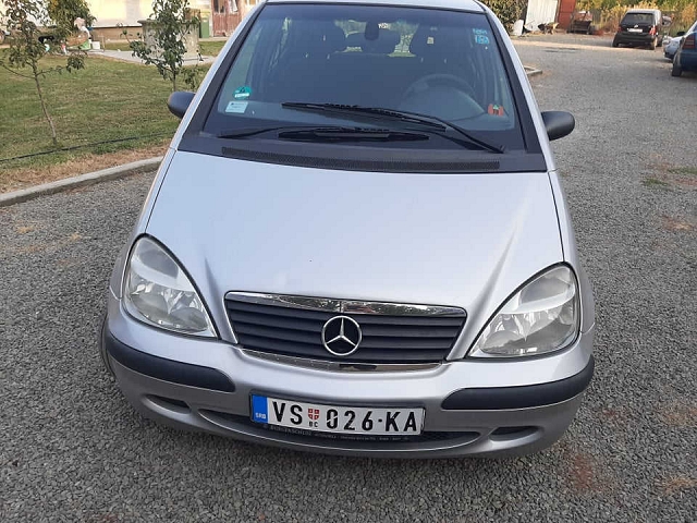 MERCEDES BENZ A 170 2002. god.