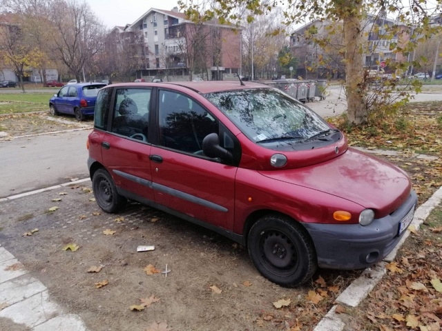Na prodaju Fiat multipla