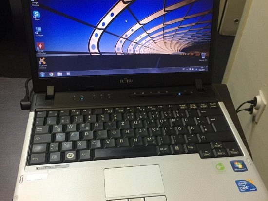 Fujitsu Lifebook p770 i7/4gb/250gb HDMI