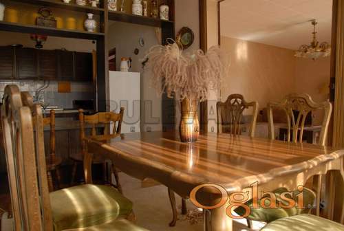 Trosoban stan 86m2, Durlan