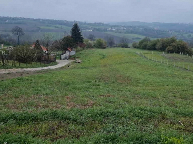 Plac 24.5 ari, gradjevinsko zemljiste, Draževac/Obrenovac