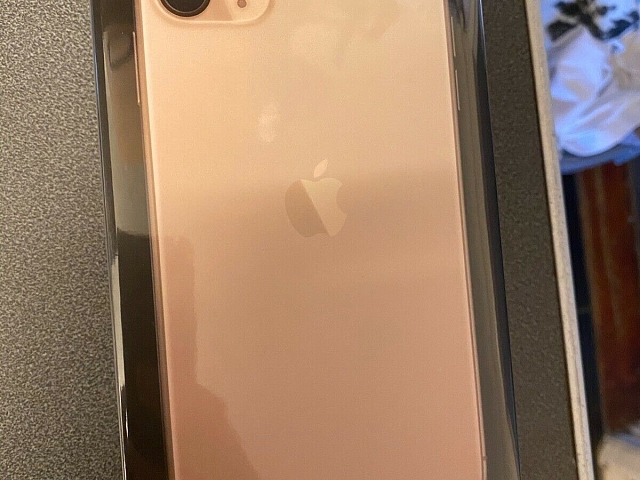Prodaja iPhone 11 Pro Max 64GB...€650 iPhone 11 256GB...€540