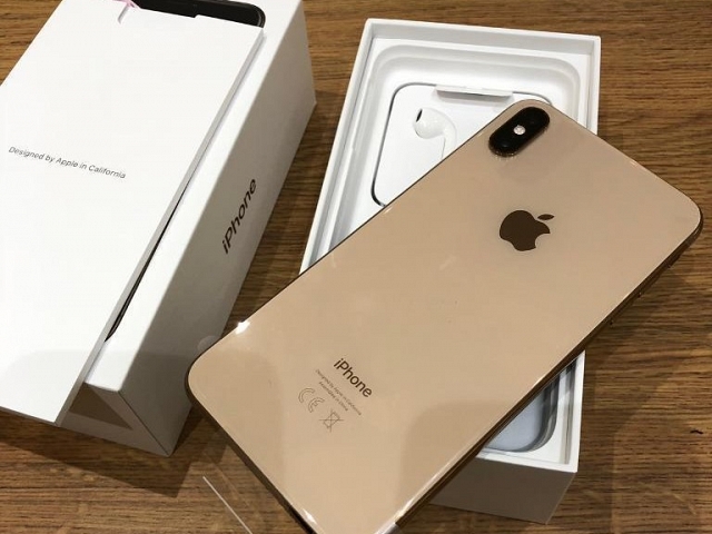 Apple iPhone Xs 64GB for 530 EUR ,iPhone Xs Max 64GB for 580 EUR ,iPhone X 64GB for 350 EUR ,iPhone 8 64GB for €280 , iPhone 8 Plus 64GB for €290 Whatsapp Chat : +27837724253