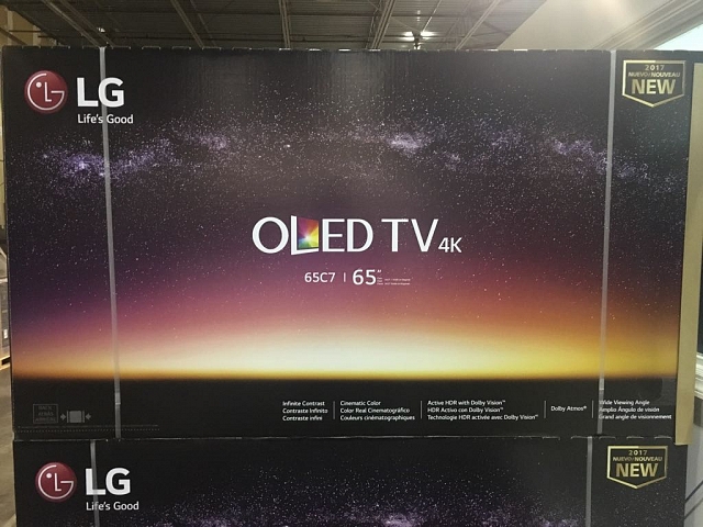 LG OLED65C7P 4K HDR Smart TV(2017 Model)