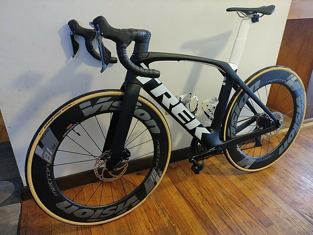 2020 Trek madone SLR 6,Spd