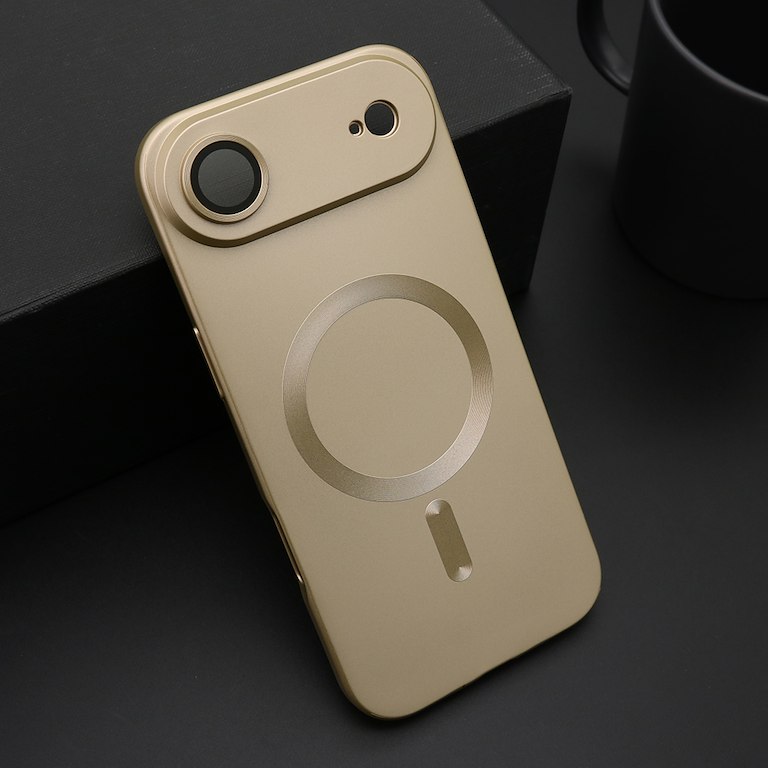 Zastitna maska (futrola) ELEGANT MAGSAFE - iPhone 17 Air zlatna (MS)