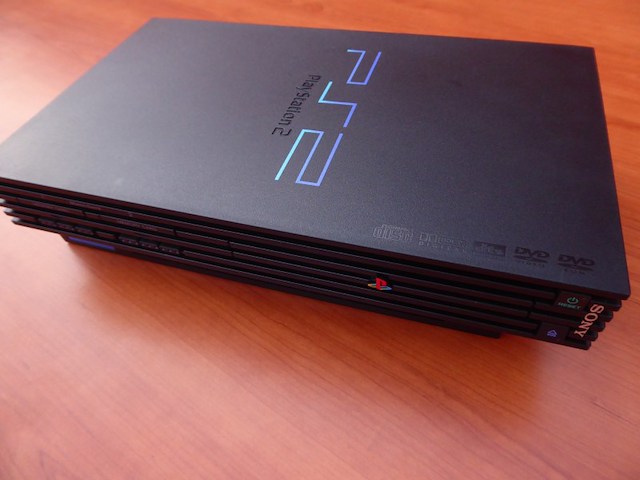 SONY PlayStation 2 konzola