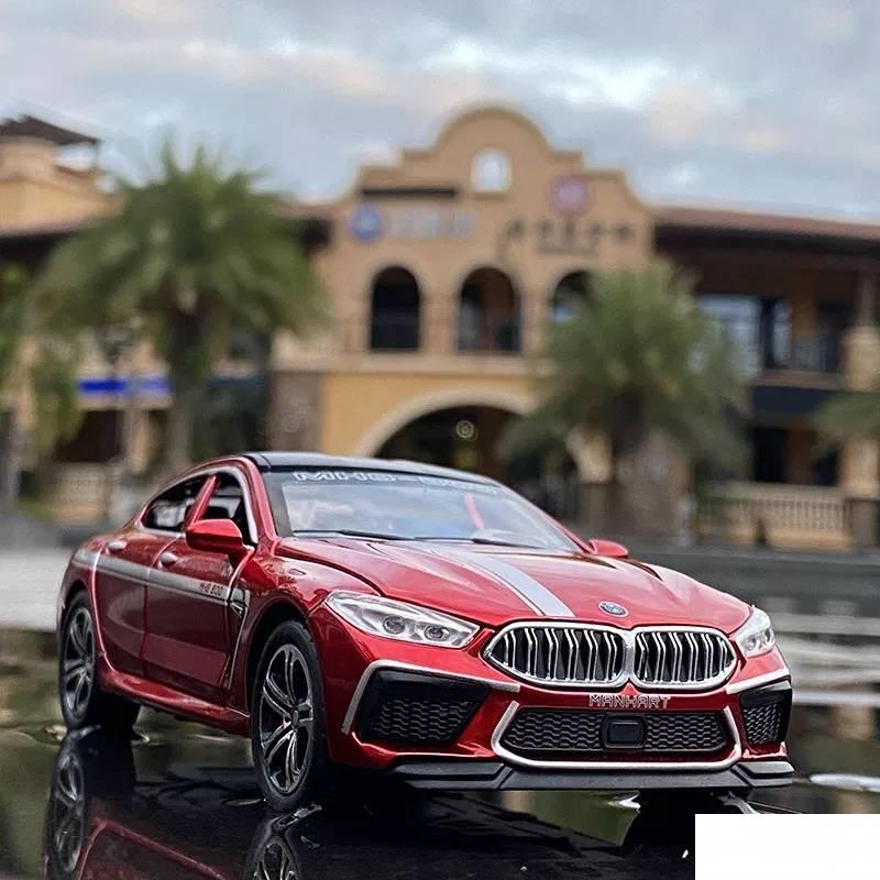 Bmw M8 Diecast 1/32 Crvena – Bmw M8 Diecast 1/32 Crvena