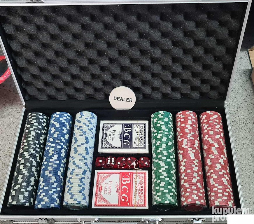 NOVO! čipovi za poker 300 kom. sa dva špila karata i koferom