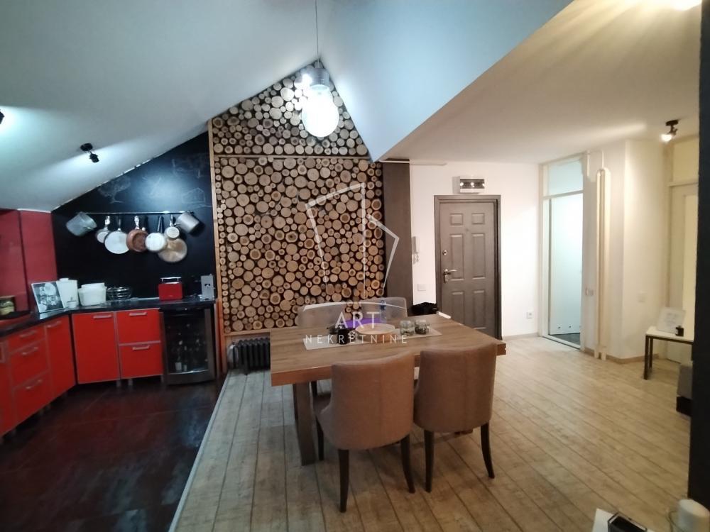 Lipa, Četvorosoban stan na prodaju, 85m2, 260.000€