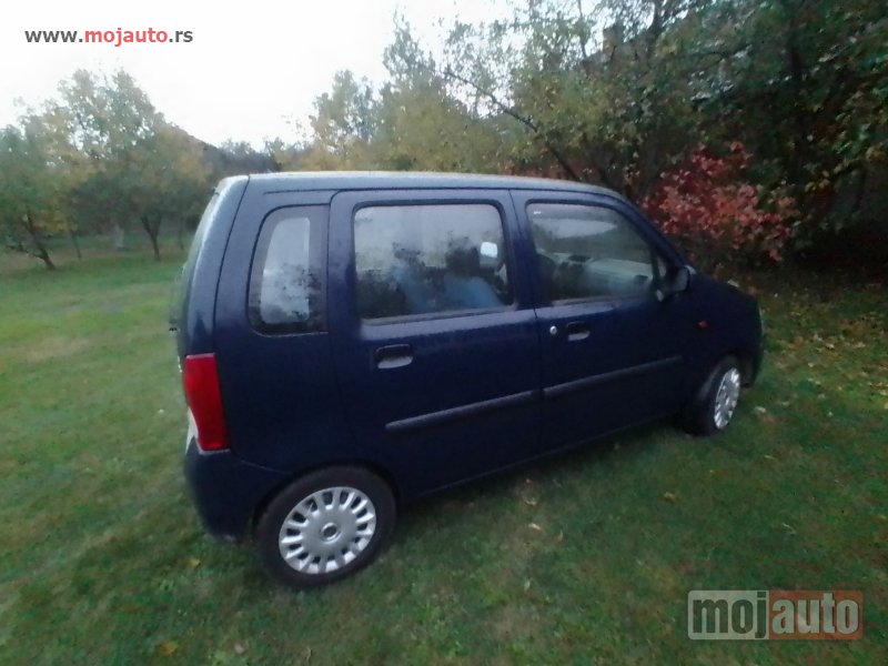Opel Agila