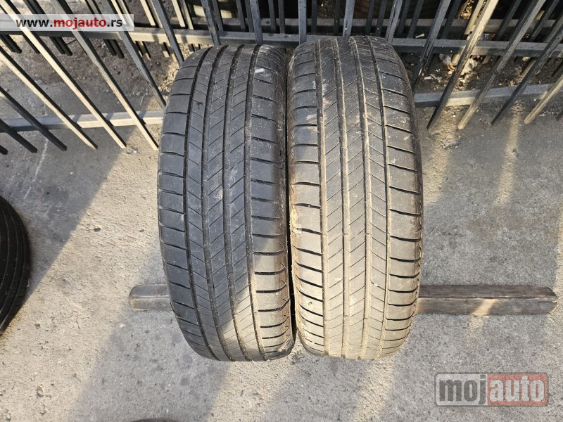 205-60-16 Bridgestone kao nove odlicne