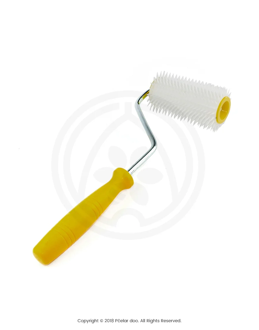 50630 - Jež za otvaranje mednih poklopaca, sa belim plastičnim iglama, BEE