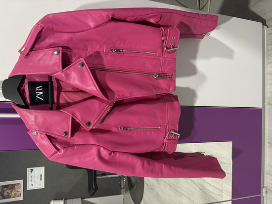 Zara pink jakna savrsena