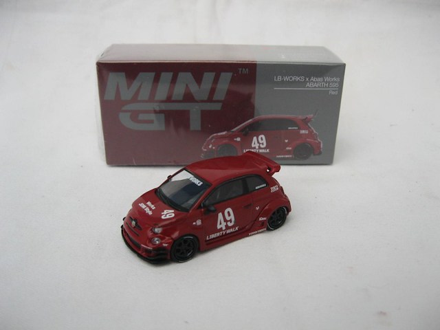 1:64 mini GT fiat 500 abarth 595