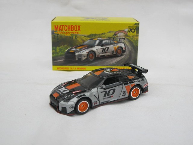 matchbox nissan GT-R