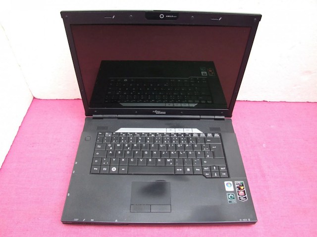 Fujitsu Amilo Pa3553 laptop za delove