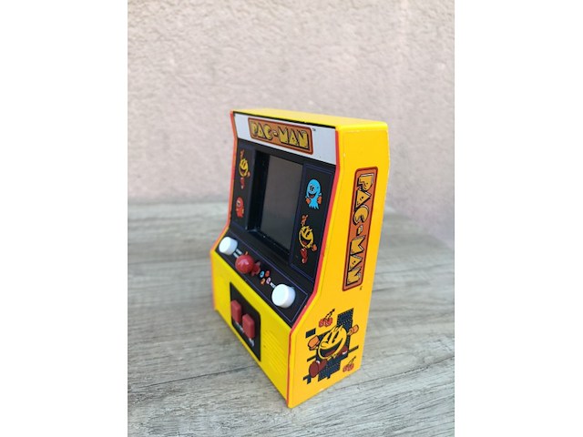 Pacman Bandai Namco retro arkadna konzola mini
